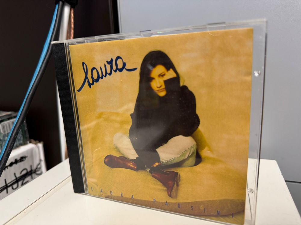 Laura Pausini - Laura - HA11I (Gebraucht) in Küsnacht ZH für CHF 3 ...