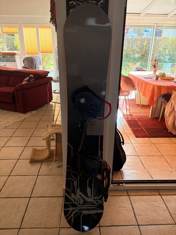 Snowboard head (D'occasion) à Monts-de-Corsier pour CHF 80 – retrait ...