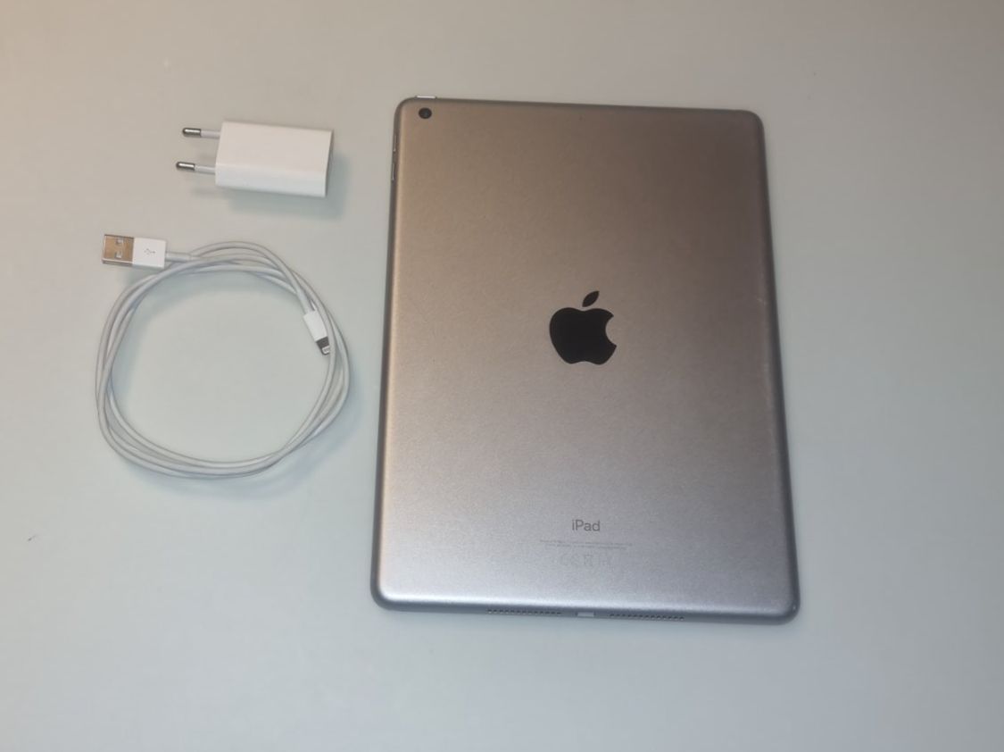 Apple iPad 6e génération – 32 Go – Très bon état 📱 (Gebraucht) in ...