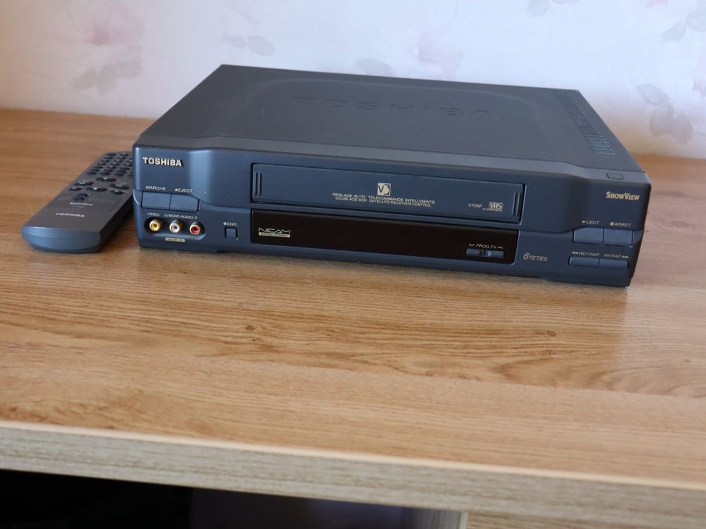 Lecteur de cassettes VHS Toshiba | Kaufen auf Ricardo