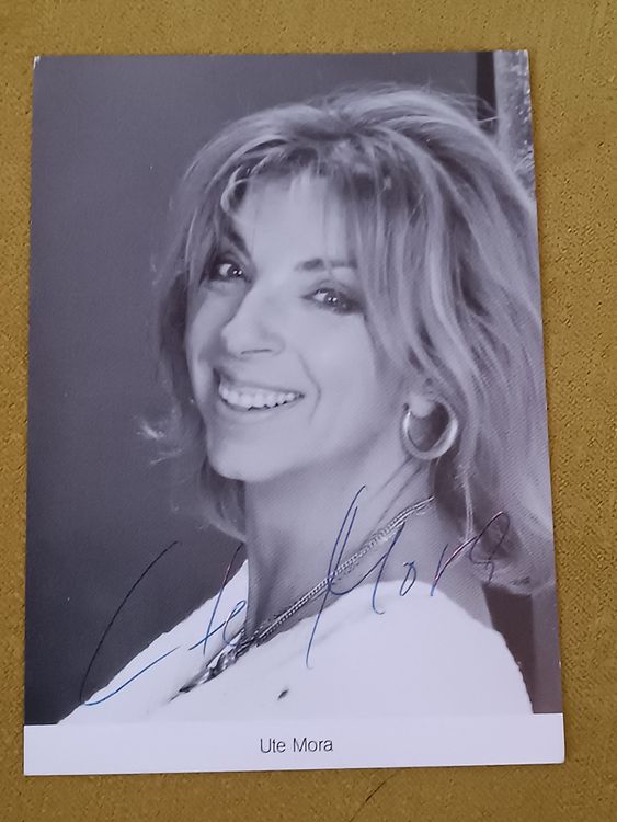 Ute Mora -2003 verstorben -original signierte Autogrammkarte (Gebraucht ...