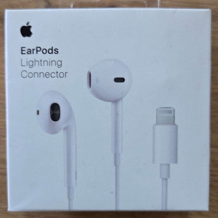Apple EarPods Kopfhöhrer mit Lightning iPhone/iPad Anschluss | Kaufen ...