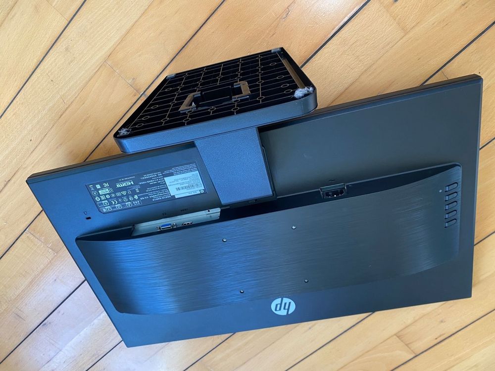 HP Monitor HP 27W, 27 Zoll | Kaufen auf Ricardo