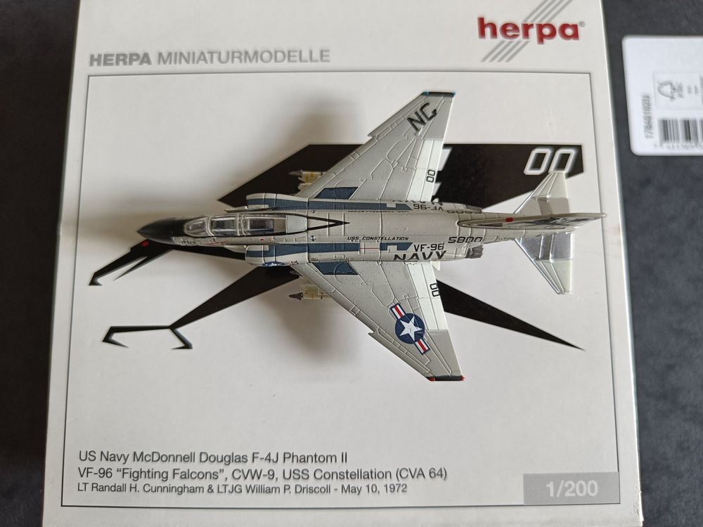 McDonnell Douglas F-4J Phantom II "Showtime 100" VF-96 | Acheter sur ...