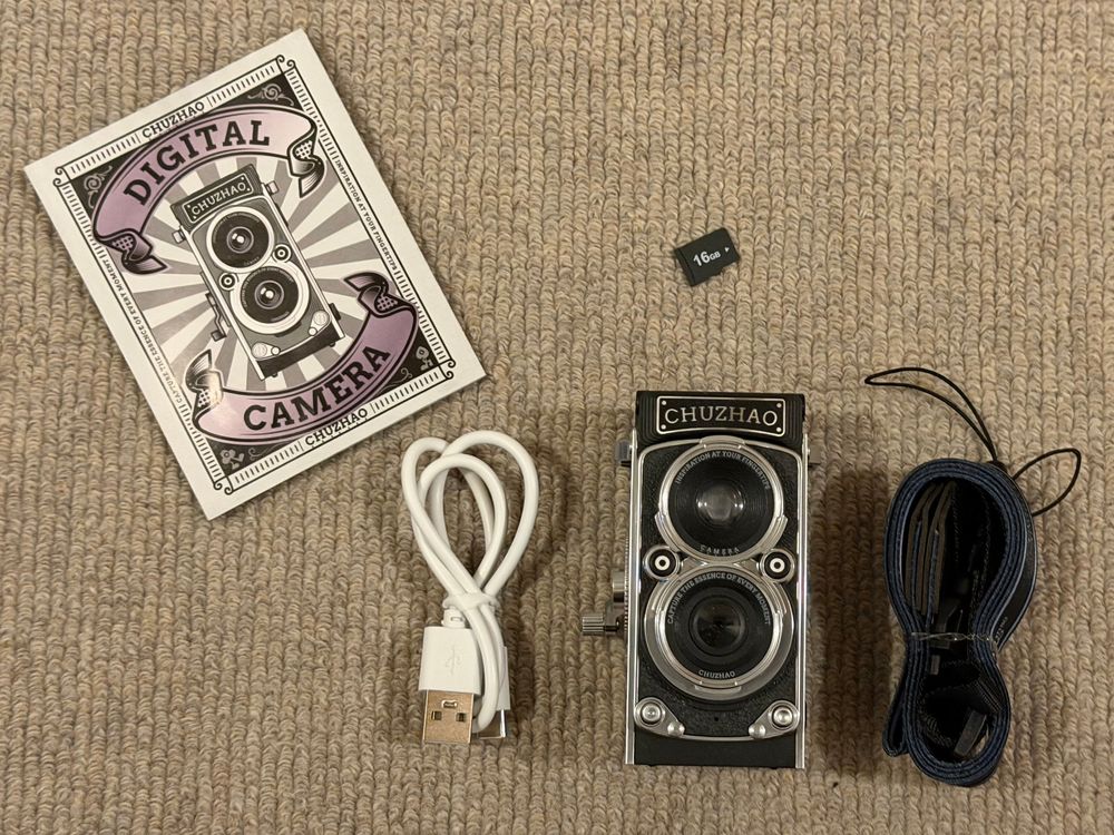 Chuzhao Digitalkamera im Retro-Design mit 16GB SD-Karte (Neu und ...