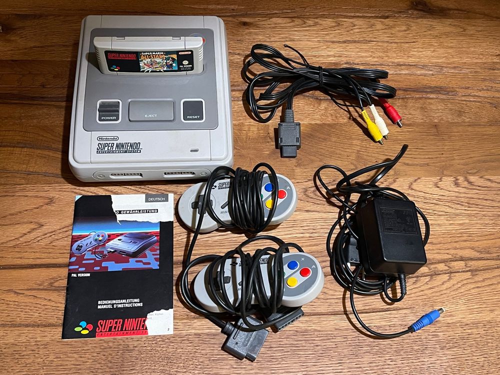 SNES Konsole PAL + 2 Controller guter Zustand mit Spiel ! | Kaufen auf ...