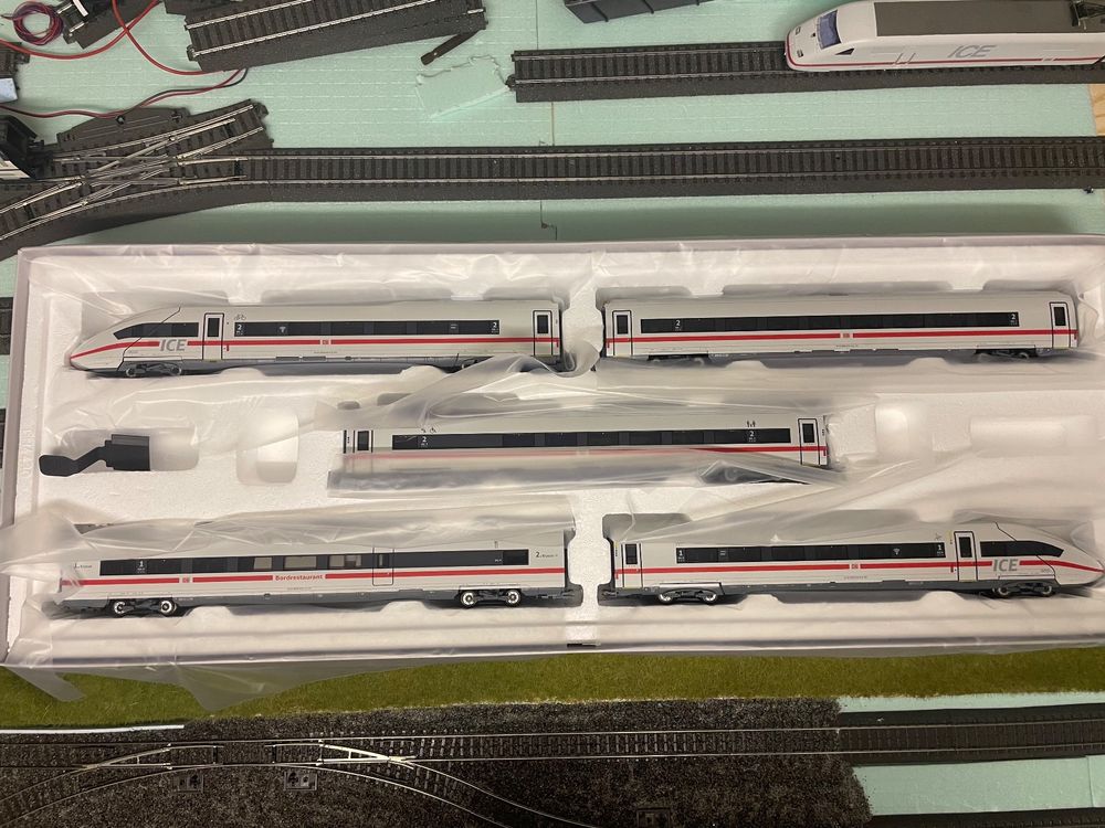 Märklin ICE 4 39714 +Märklin Ergänzungswagen ICE 4 43725 (D'occasion) à ...