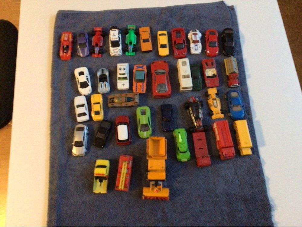 Diverse Spielzeugautos (Gebraucht) in Roggwil BE für CHF 10 – mit Lieferung auf Ricardo kaufen