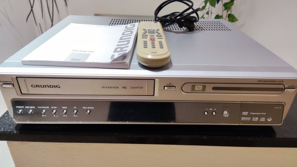 DVD & VHS Videorecorder GDR 6460 VCR von GRUNDIG (Gebraucht) in ...