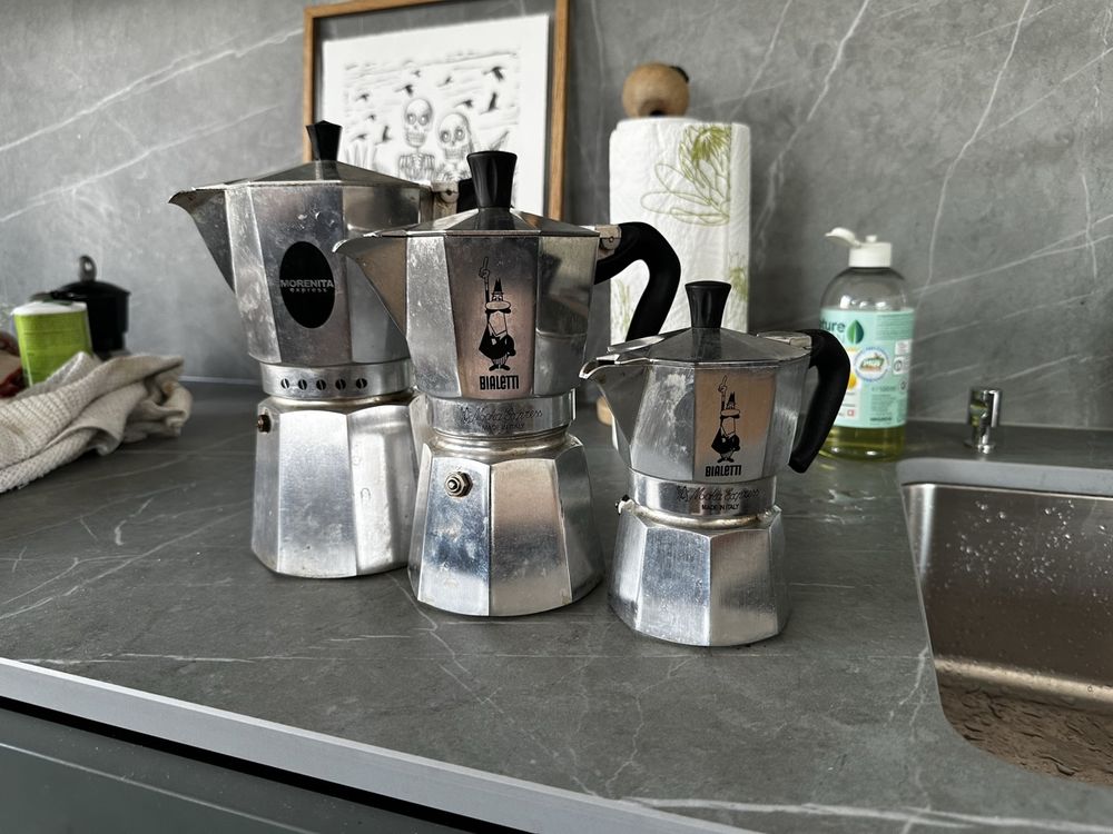 Mocca coffee maker, in 3 Grössen, 2x Bialetti, 1x Morenita | Kaufen auf ...