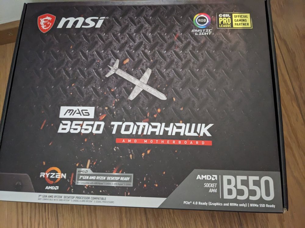 PC Gehäuse NZXT Phantom + Bonus: Motherboard und Netzteil (Gebraucht ...