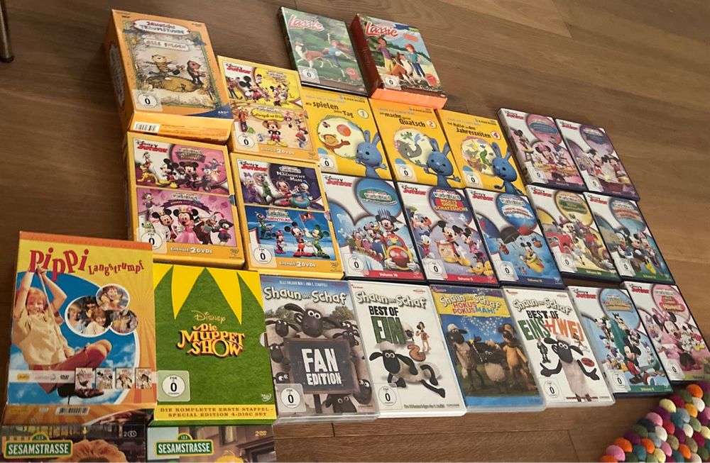 Kinder DVDs Konvolut Disney Mickey Maus Bibi Pippi Langstrum (Gebraucht ...