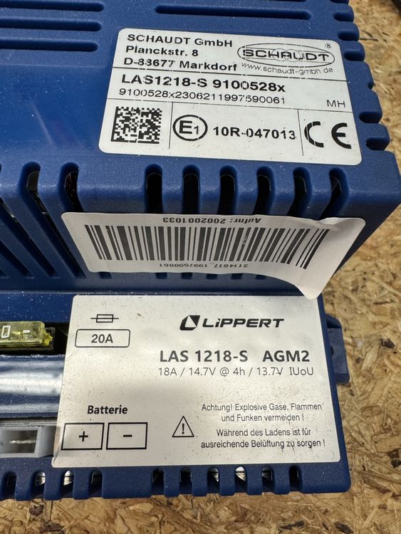 Schaudt Lippert LAS 1218-S Ladegerät 18A 12V (Gebraucht) in Stallikon ...