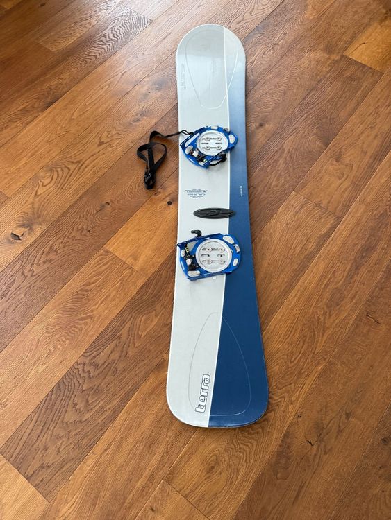 Snowbard Generics Terra 156 cm und Snowbardschuhe Nitro (Gebraucht) in ...