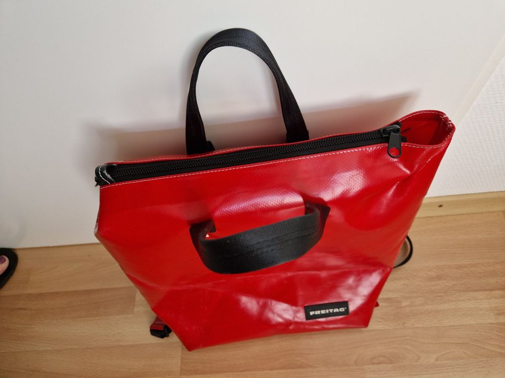 FREITAG F201 PETE TASCHE/RUCKSACK ROT-ROT! (Gebraucht) in Egg b. Zürich ...