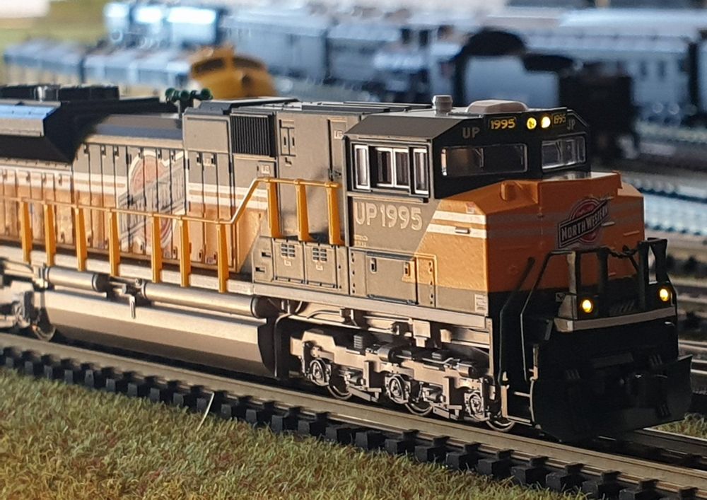 EMD SD70 ACe (Gebraucht) in Innerberg für CHF 140 – mit Lieferung auf ...