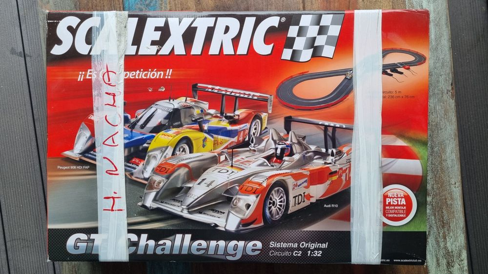 Scalextric GT Challenge: Audi R10 vs Peugeot 908 HDI FAP | Kaufen auf ...
