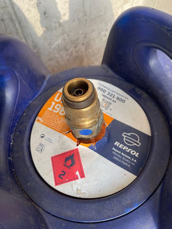REPSOL Camping-Gasflasche Butan für Spanien (Gebraucht) in Eschlikon TG ...