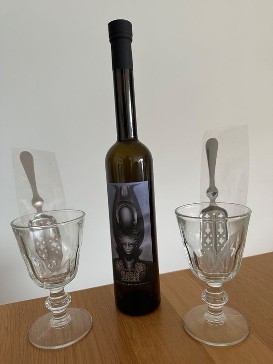 HR Giger Absinthe Suisse (Neu und originalverpackt) in Basel für CHF 73 ...