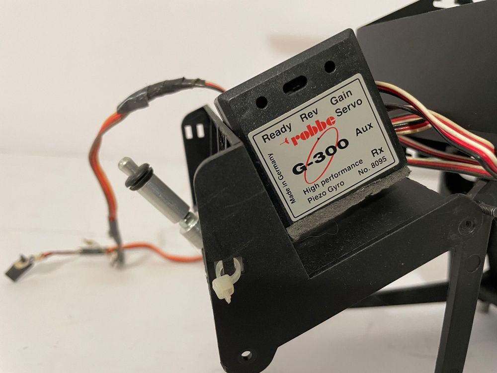 Graupner Uni Mechanik mit Motor (Gebraucht) in Trübbach für CHF 1 – mit ...