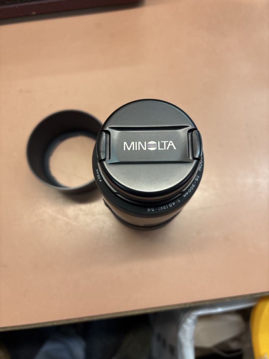 Minolta AF 75-300 Objektiv (Gebraucht) in Chur für CHF 1 – mit ...
