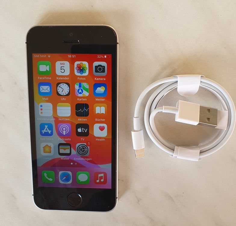 Iphone SE 32 GB mit Ladekabel (Gebraucht) in Lützelflüh-Goldb für CHF ...