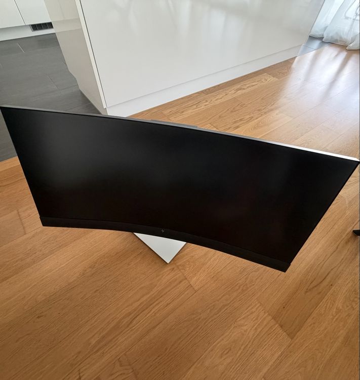 HP 34m Curved Monitor mit Kamera (Gebraucht) in Herrliberg für CHF 250 ...