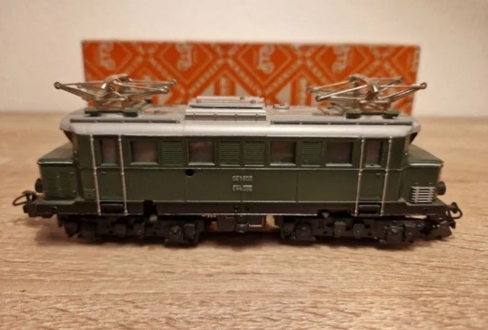 Märklin 3011 E-Lok SET 800 H0 | Kaufen auf Ricardo