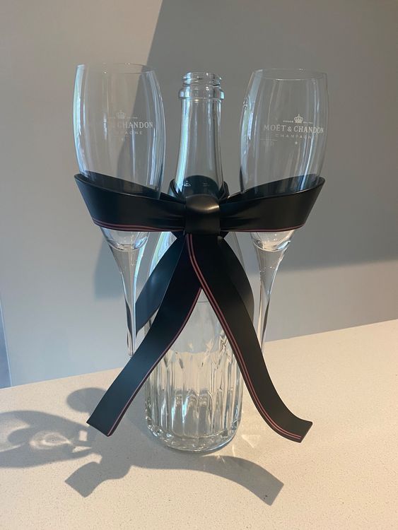 Moet Chandon Tie for Two (Neu (gemäss Beschreibung)) in Luzern für CHF ...