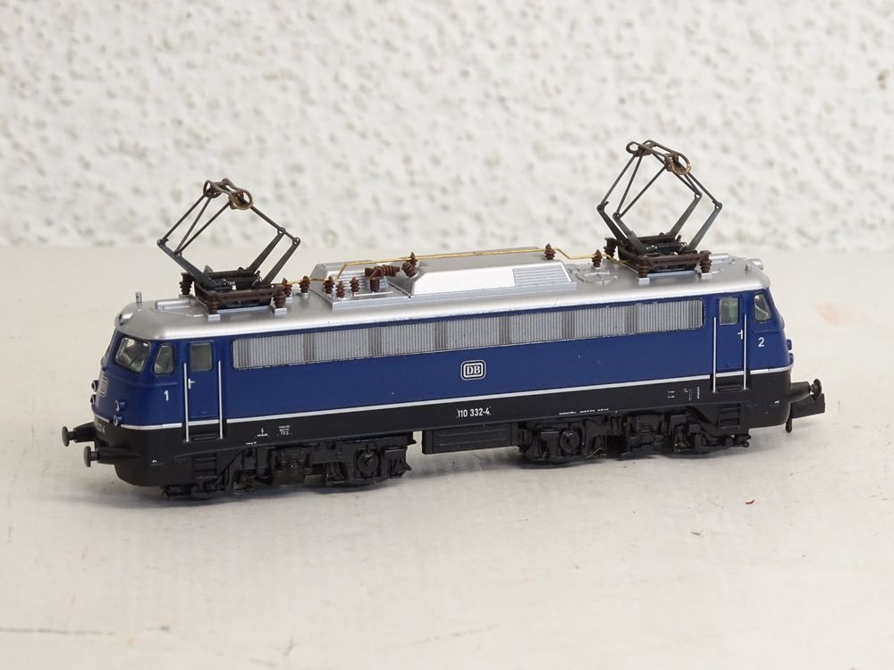 Hobbytrain 241027 Elektrolok BR110 332-4 Blau, Spur N / 18 (Gebraucht) in Wohlen AG für CHF 33 ...