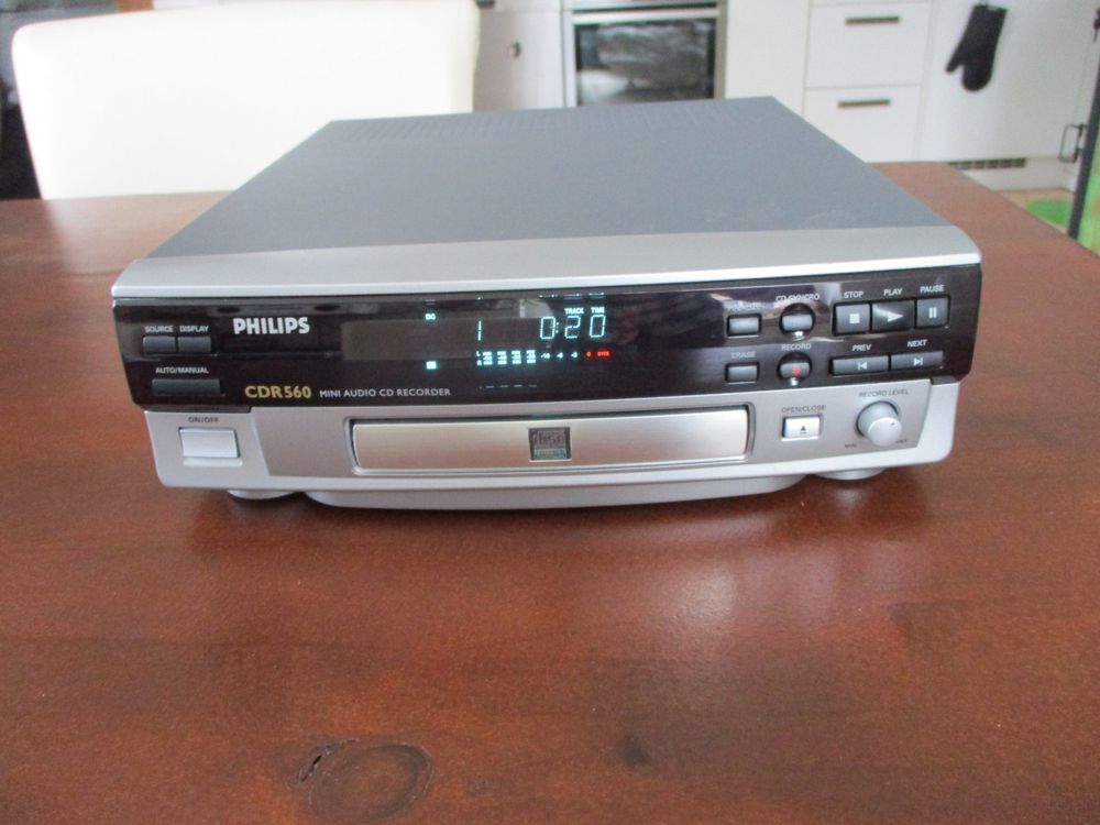 Philips CDR 560 Audio CD Recorder / Player (Gebraucht) in Liestal für ...