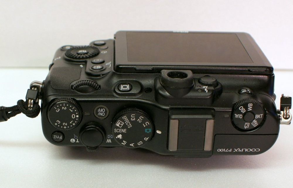 Nikon Coolpix P7100 Digitalkamera (Gebraucht) in Dottikon für CHF 62 ...