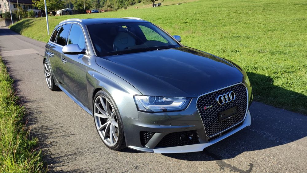 Audi RS4 Avant 4.2FSI | Kaufen auf Ricardo