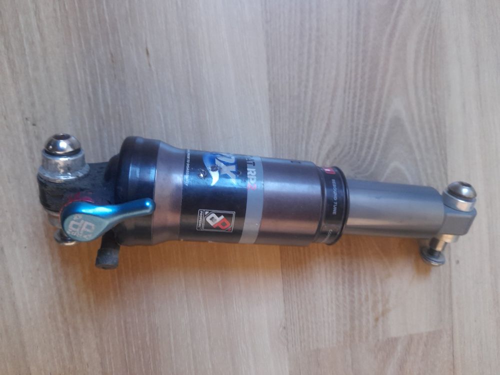 Fox Float RP2 Dämpfer (Gebraucht) in Kriens für CHF 56 – mit Lieferung ...