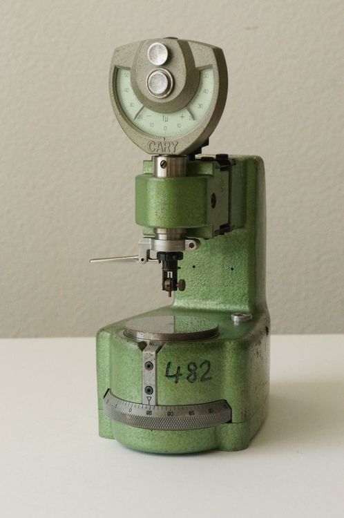Cary Mikrometer vertikal Le Locle defekt | Kaufen auf Ricardo