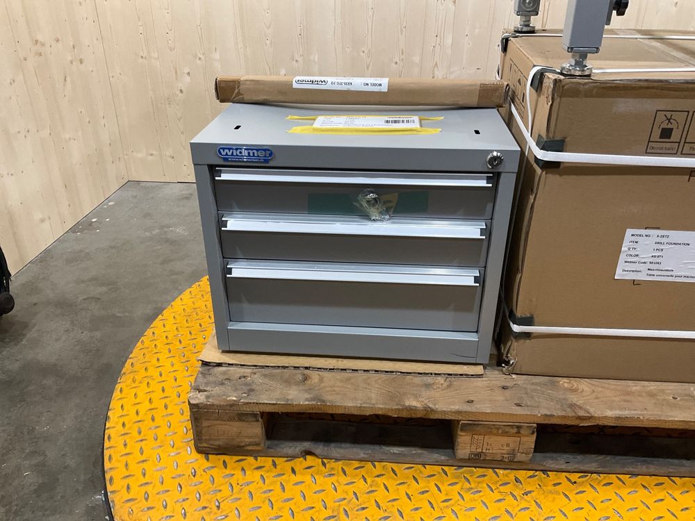 095 Widmer Unterschrank Werkstatt aus Schreinereiauflösung (Neu und originalverpackt) in ...