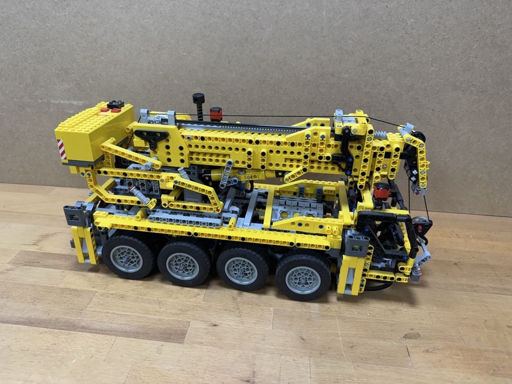 Lego Technic Kran-LKW, 8421 (Gebraucht) in Reutlingen für CHF 58 – mit ...