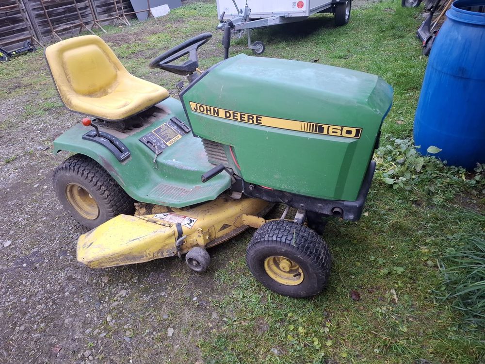 John Deere 160 Rasentraktor (Defekt) in Aefligen für CHF 456 – nur ...
