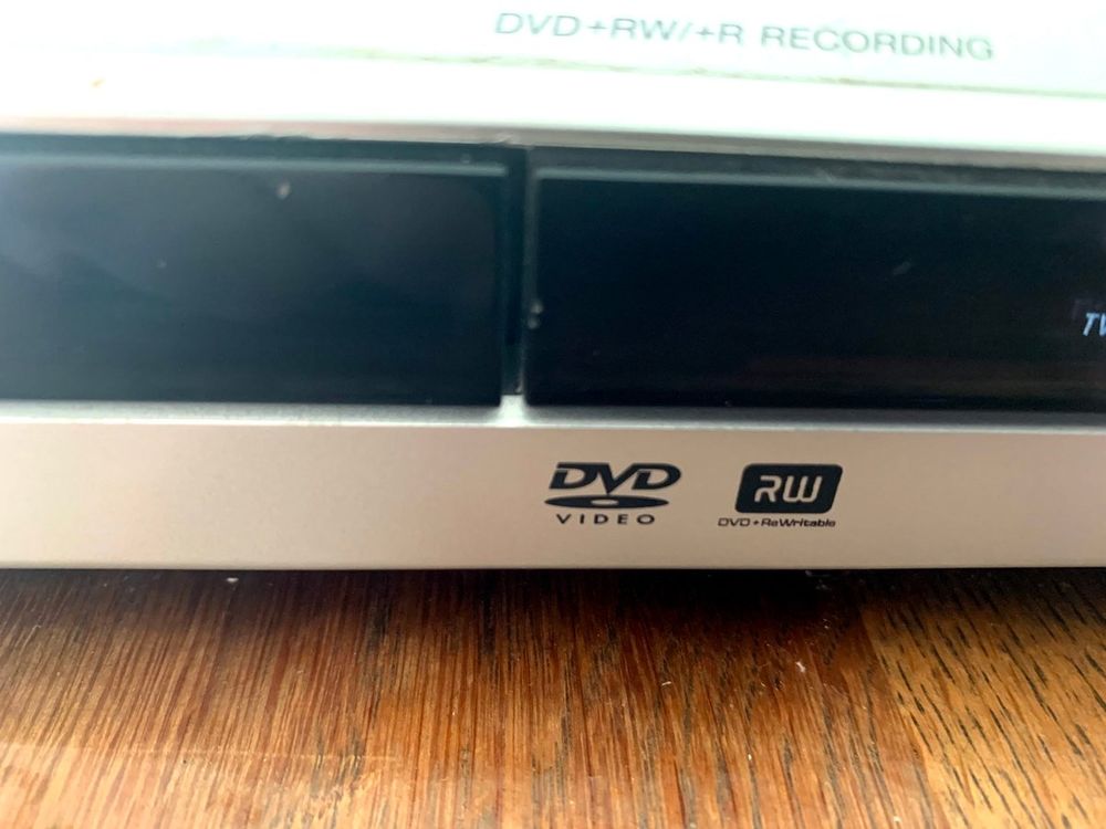 Sony Video Plus DVD + RW /+R Recorder RDR-GX120 (Gebraucht) in für CHF ...