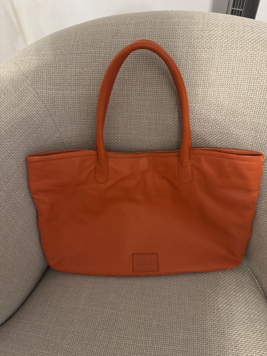 Valentino Garavani RED collection Leather Bow Tote Bag 👜 (Gebraucht) in ...