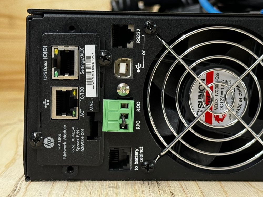 HP R/T3000 G4 ERM HV INTL Rack Edition USV 2700W/3000VA (Gebraucht) in ...