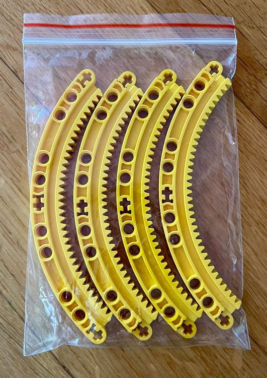 Lego 4 x Technic, Gear Rack 11 x 11 Curved - 24121 (Gebraucht) in ...