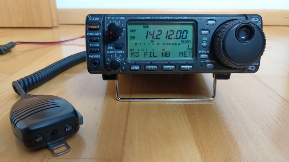 QRP Transceiver ICOM IC-703 KW/6m (Gebraucht) in Goldingen für CHF 250 ...