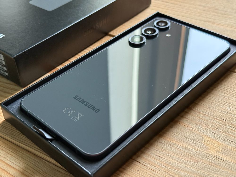 Samsung Galaxy S24 FE AI 8GB, Graphite, 6.70", SIM + eSIM 5G (Gebraucht ...