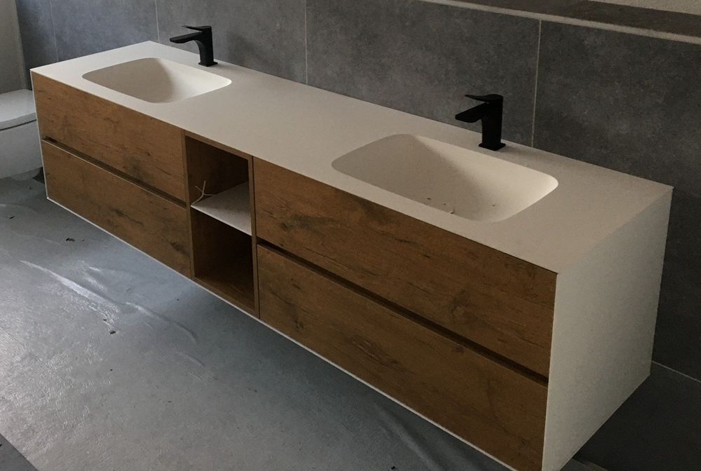 Waschtischmöbel spez. SANEO-LAGO (Defekt) in Törbel für CHF 800 – nur ...