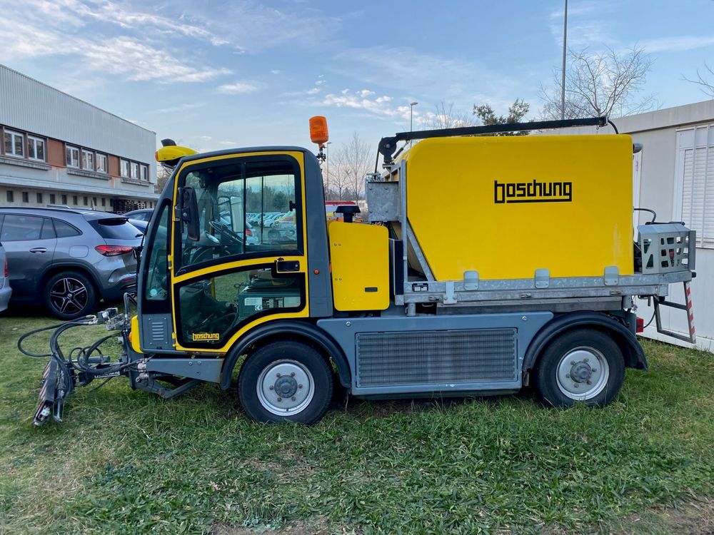 Machine de travail Boschung Pony avec Saleuse | Kaufen auf Ricardo