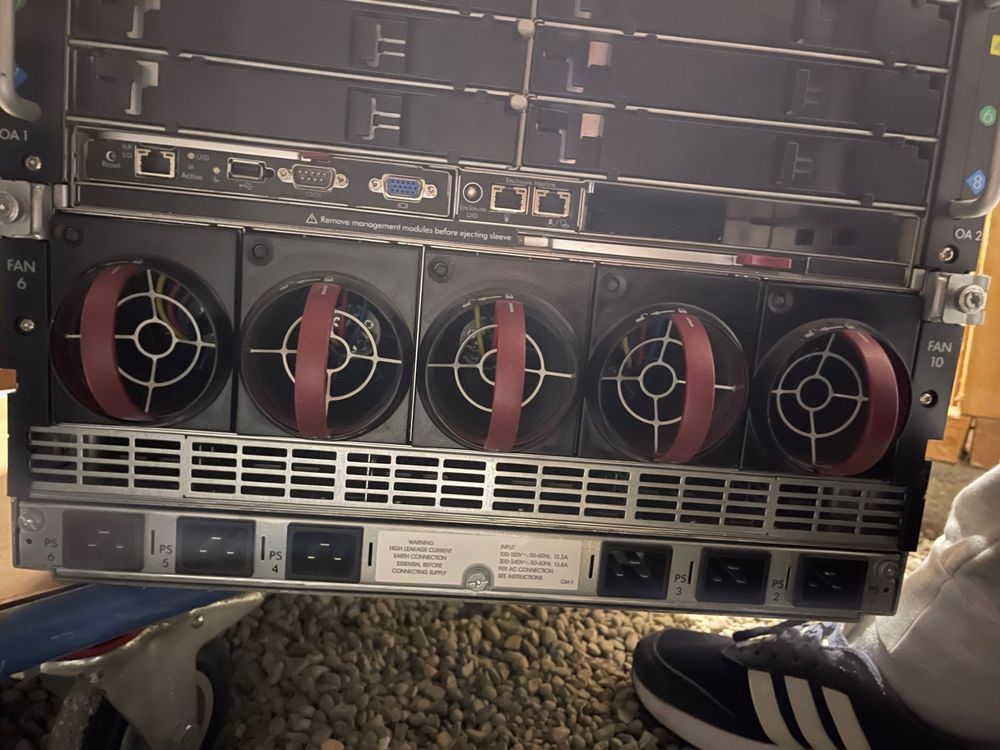 HP BladeSystem c7000 G3 (Gebraucht) in Rorschach für CHF 11 – nur ...