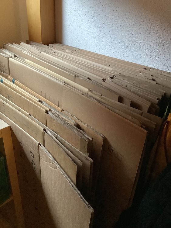 Umzug leicht gemacht: Viele gebrauchte Kartons zu verkaufen! (Gebraucht ...