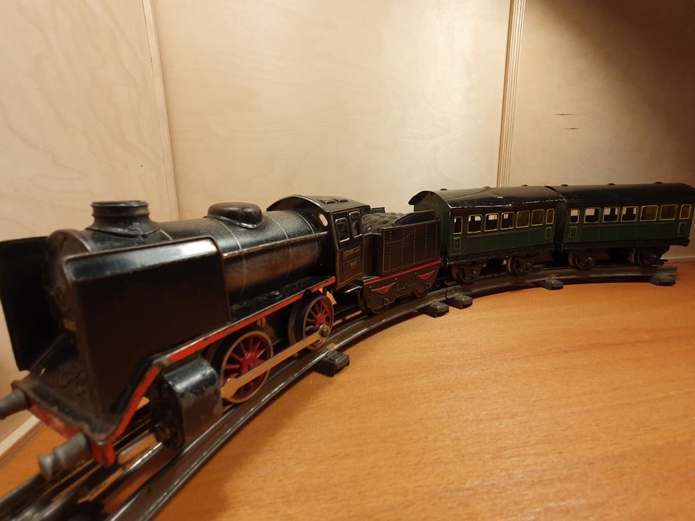 Märklin R880 Zug, antik umgerüstet auf elektrisch in Spur 0 | Kaufen ...