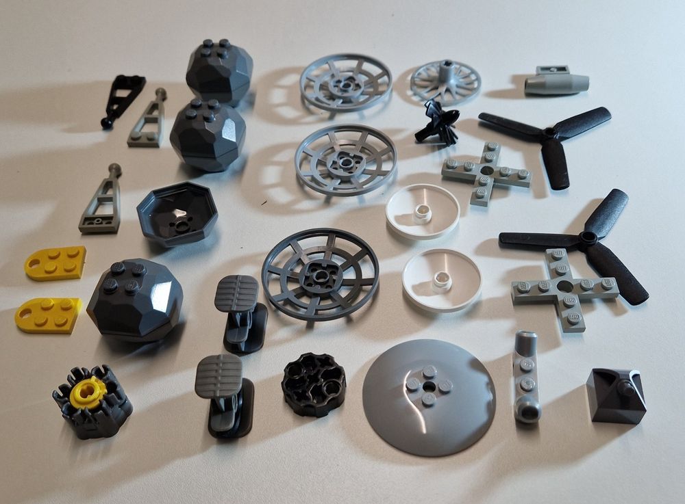 LEGO: 31 Spezialteile Felsen Propeller Radar Anhänerkupplung | Kaufen ...